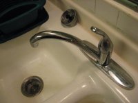 Delta kitchen faucet sprayer diverter clip - need tips please! | Terry ...